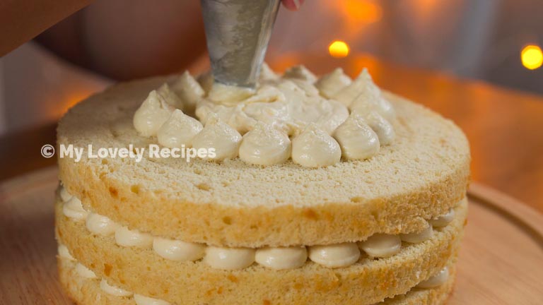 Durian Pandan Cream Cake, Natural Flavor & Colour - My Lovely Recipes
